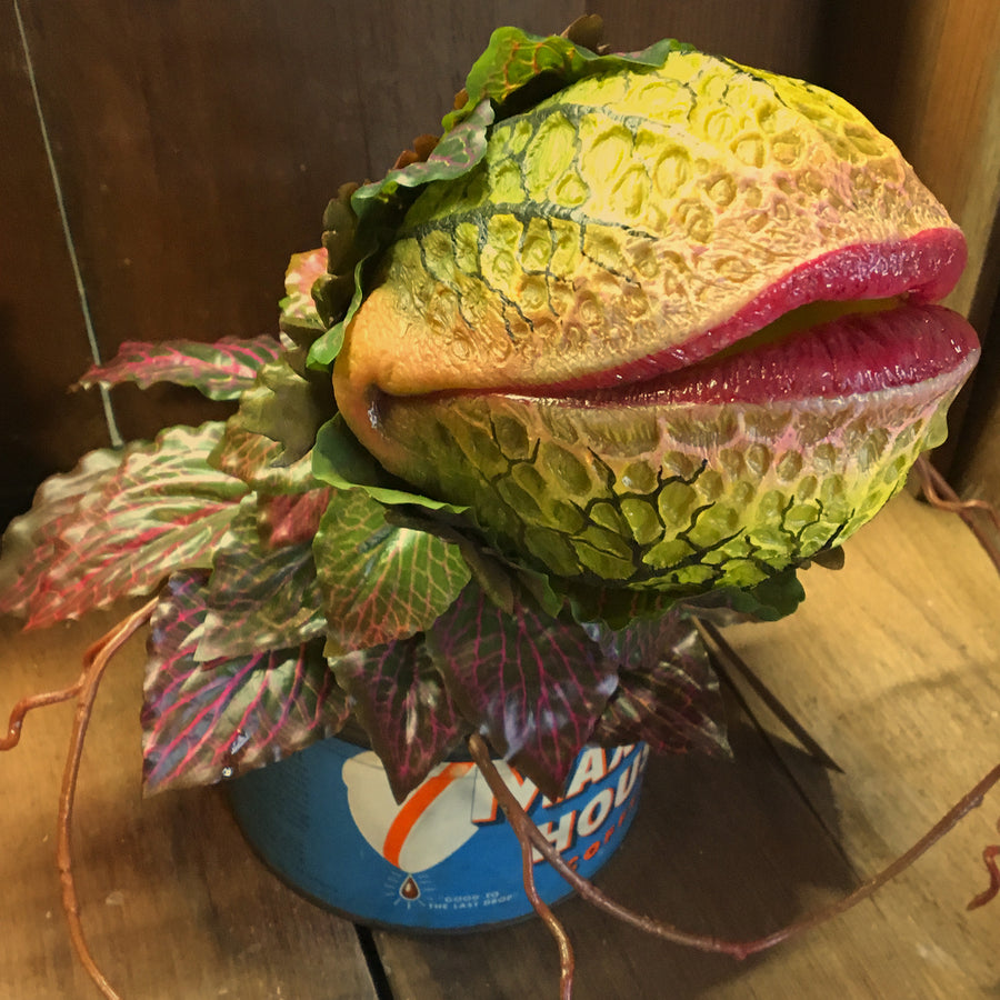 Hand Made Audrey II Sculpture – The Monster Sandbox